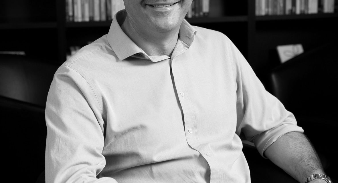 Dr Geoff Ginn - Brisbane Writers Festival